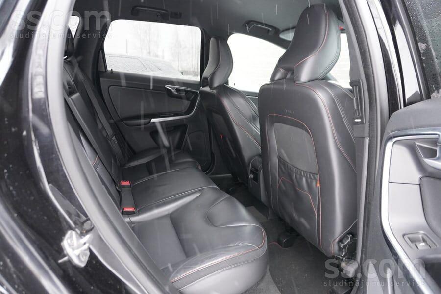 Melns Volvo XC60 2017 Rīga, ar dzinēja tilpumu 2.00 L un nobraukumu 272 tūkst. km par 12890 €, foto 17 vietnē AUTOMOTO.COM.LV