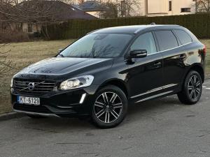 Black Volvo XC60 2017 in Riga, with an engine capacity of 2.40 L and mileage of 208 thousand km for 14500 €, photo 5 on AUTOMOTO.COM.LV