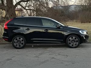 Black Volvo XC60 2017 in Riga, with an engine capacity of 2.40 L and mileage of 208 thousand km for 14500 €, photo 6 on AUTOMOTO.COM.LV