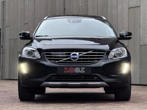 Black Volvo XC60 2017 in Riga, with an engine capacity of 2.40 L and mileage of 279 thousand km for 8200 €, photo 3 on AUTOMOTO.COM.LV