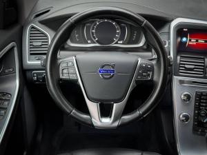 Black Volvo XC60 2017 in Riga, with an engine capacity of 2.40 L and mileage of 279 thousand km for 8200 €, photo 14 on AUTOMOTO.COM.LV