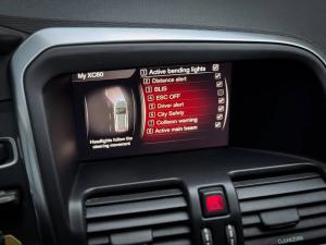 Black Volvo XC60 2017 in Riga, with an engine capacity of 2.40 L and mileage of 279 thousand km for 8200 €, photo 15 on AUTOMOTO.COM.LV