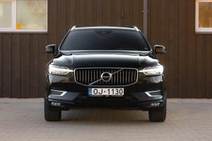 Black Volvo XC60 2017 in Jelgava, with an engine capacity of 2.00 L and mileage of 220 thousand km for 21700 €, photo 4 on AUTOMOTO.COM.LV