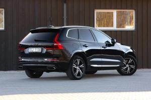 Black Volvo XC60 2017 in Jelgava, with an engine capacity of 2.00 L and mileage of 220 thousand km for 21700 €, photo 6 on AUTOMOTO.COM.LV