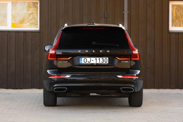 Melns Volvo XC60 2017 Jelgava, ar dzinēja tilpumu 2.00 L un nobraukumu 220 tūkst. km par 21700 €, foto 6 vietnē AUTOMOTO.COM.LV