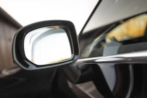 Black Volvo XC60 2017 in Jelgava, with an engine capacity of 2.00 L and mileage of 220 thousand km for 21700 €, photo 16 on AUTOMOTO.COM.LV