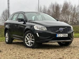 Black Volvo XC60 2017 in Jelgava, with an engine capacity of 2.40 L and mileage of 263 thousand km for 13990 €, photo 4 on AUTOMOTO.COM.LV