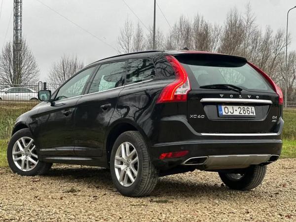 Melns Volvo XC60 2017 Jelgava, ar dzinēja tilpumu 2.40 L un nobraukumu 263 tūkst. km par 13990 €, foto 6 vietnē AUTOMOTO.COM.LV