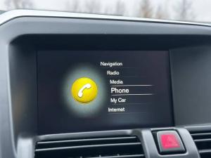 Black Volvo XC60 2017 in Jelgava, with an engine capacity of 2.40 L and mileage of 263 thousand km for 13990 €, photo 19 on AUTOMOTO.COM.LV