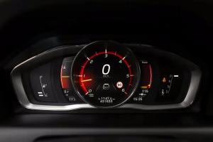 Black Volvo XC60 2017 in Jelgava, with an engine capacity of 2.40 L and mileage of 431 thousand km for 10900 €, photo 19 on AUTOMOTO.COM.LV