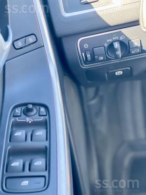 Black Volvo XC60 2017 in Riga, with an engine capacity of 2.00 L and mileage of 0 thousand km for 15500 €, photo 15 on AUTOMOTO.COM.LV