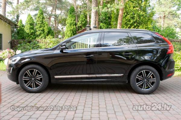 Melns Volvo XC60 2017 Tallina, ar dzinēja tilpumu 2.40 L un nobraukumu 200 tūkst. km par 17900 €, foto 6 vietnē AUTOMOTO.COM.LV