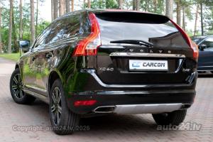 Melns Volvo XC60 2017 Tallina, ar dzinēja tilpumu 2.40 L un nobraukumu 200 tūkst. km par 17900 €, foto 8 vietnē AUTOMOTO.COM.LV