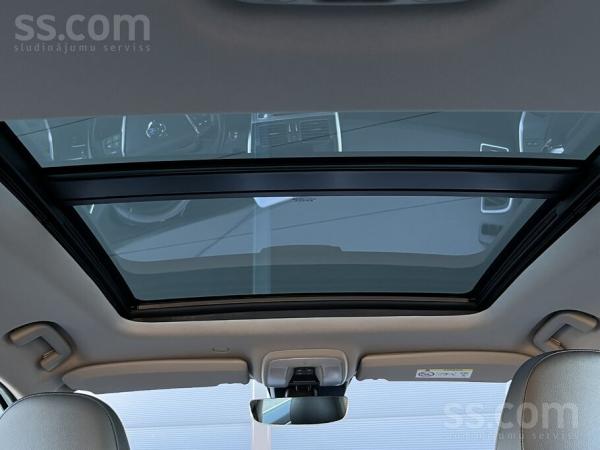 Melns Volvo XC60 2017 Rīga, ar dzinēja tilpumu 2.00 L un nobraukumu 247 tūkst. km par 13900 €, foto 8 vietnē AUTOMOTO.COM.LV