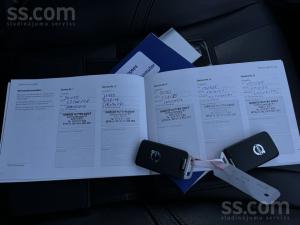 Black Volvo XC60 2017 in Riga, with an engine capacity of 2.00 L and mileage of 247 thousand km for 13900 €, photo 27 on AUTOMOTO.COM.LV