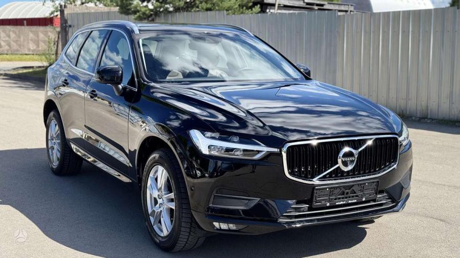 Black Volvo XC60 2017 in Telschi, with an engine capacity of 1.97 L and mileage of 208 thousand km for 19900 €, photo 4 on AUTOMOTO.COM.LV