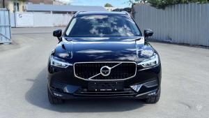 Black Volvo XC60 2017 in Telschi, with an engine capacity of 1.97 L and mileage of 208 thousand km for 19900 €, photo 5 on AUTOMOTO.COM.LV