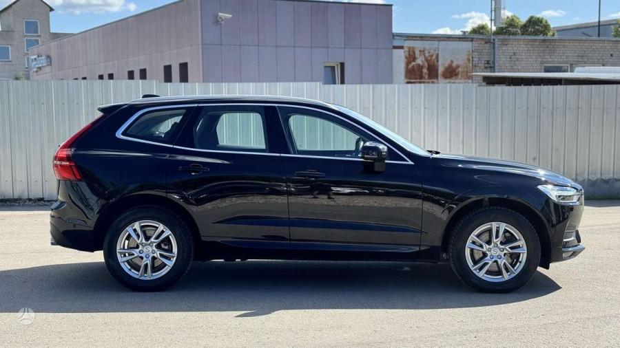 Black Volvo XC60 2017 in Telschi, with an engine capacity of 1.97 L and mileage of 208 thousand km for 19900 €, photo 12 on AUTOMOTO.COM.LV