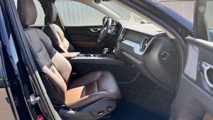 Black Volvo XC60 2017 in Telschi, with an engine capacity of 1.97 L and mileage of 208 thousand km for 19900 €, photo 19 on AUTOMOTO.COM.LV