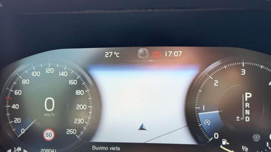 Black Volvo XC60 2017 in Telschi, with an engine capacity of 1.97 L and mileage of 208 thousand km for 19900 €, photo 26 on AUTOMOTO.COM.LV