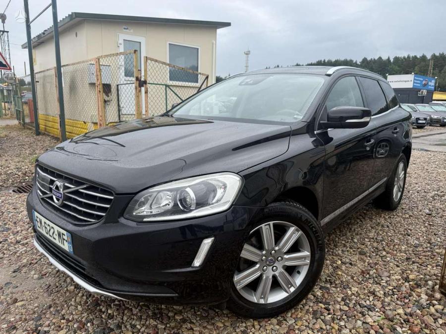 Black Volvo XC60 2017 in Vilnius, with an engine capacity of 1.97 L and mileage of 249 thousand km for 11800 €, photo 3 on AUTOMOTO.COM.LV