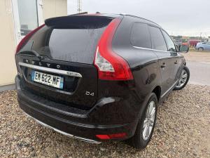 Black Volvo XC60 2017 in Vilnius, with an engine capacity of 1.97 L and mileage of 249 thousand km for 11800 €, photo 7 on AUTOMOTO.COM.LV