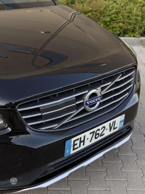 Black Volvo XC60 2017 in Vilnius, with an engine capacity of 1.97 L and mileage of 165 thousand km for 14500 €, photo 31 on AUTOMOTO.COM.LV