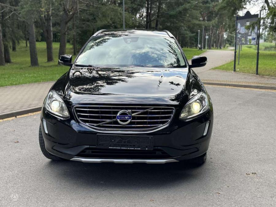 Melns Volvo XC60 2017 Kauņa, ar dzinēja tilpumu 1.97 L un nobraukumu 207 tūkst. km par 13200 €, foto 3 vietnē AUTOMOTO.COM.LV