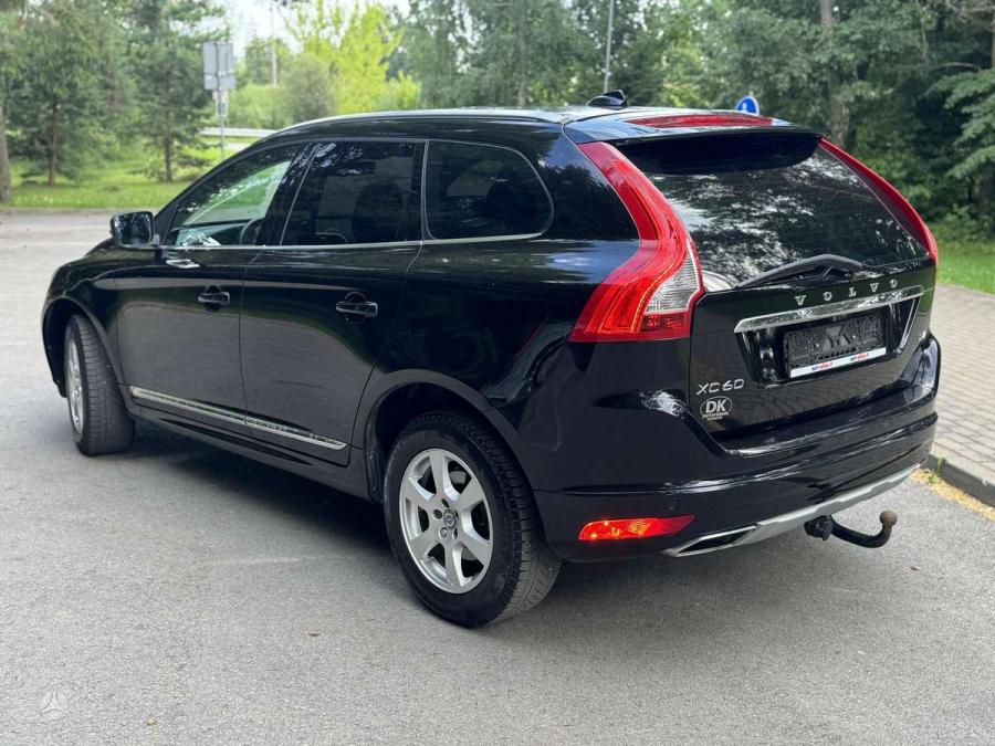 Melns Volvo XC60 2017 Kauņa, ar dzinēja tilpumu 1.97 L un nobraukumu 207 tūkst. km par 13200 €, foto 8 vietnē AUTOMOTO.COM.LV