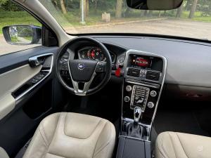 Melns Volvo XC60 2017 Kauņa, ar dzinēja tilpumu 1.97 L un nobraukumu 207 tūkst. km par 13200 €, foto 9 vietnē AUTOMOTO.COM.LV