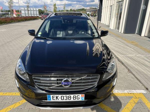 Melns Volvo XC60 2017 Viļņa, ar dzinēja tilpumu 2.40 L un nobraukumu 165 tūkst. km par 16500 €, foto 7 vietnē AUTOMOTO.COM.LV