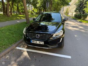 Black Volvo XC60 2017 in Vilnius, with an engine capacity of 1.97 L and mileage of 411 thousand km for 7600 €, photo 5 on AUTOMOTO.COM.LV
