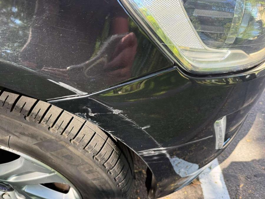 Black Volvo XC60 2017 in Vilnius, with an engine capacity of 1.97 L and mileage of 411 thousand km for 7600 €, photo 6 on AUTOMOTO.COM.LV