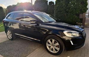 Black Volvo XC60 2017 in Kaunas, with an engine capacity of 1.97 L and mileage of 240 thousand km for 13900 €, photo 14 on AUTOMOTO.COM.LV