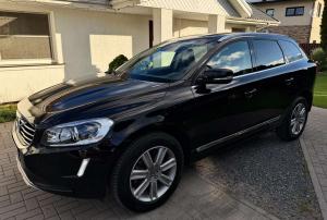 Black Volvo XC60 2017 in Kaunas, with an engine capacity of 1.97 L and mileage of 240 thousand km for 13900 €, photo 15 on AUTOMOTO.COM.LV