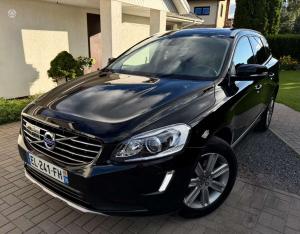 Black Volvo XC60 2017 in Kaunas, with an engine capacity of 1.97 L and mileage of 240 thousand km for 13900 €, photo 28 on AUTOMOTO.COM.LV