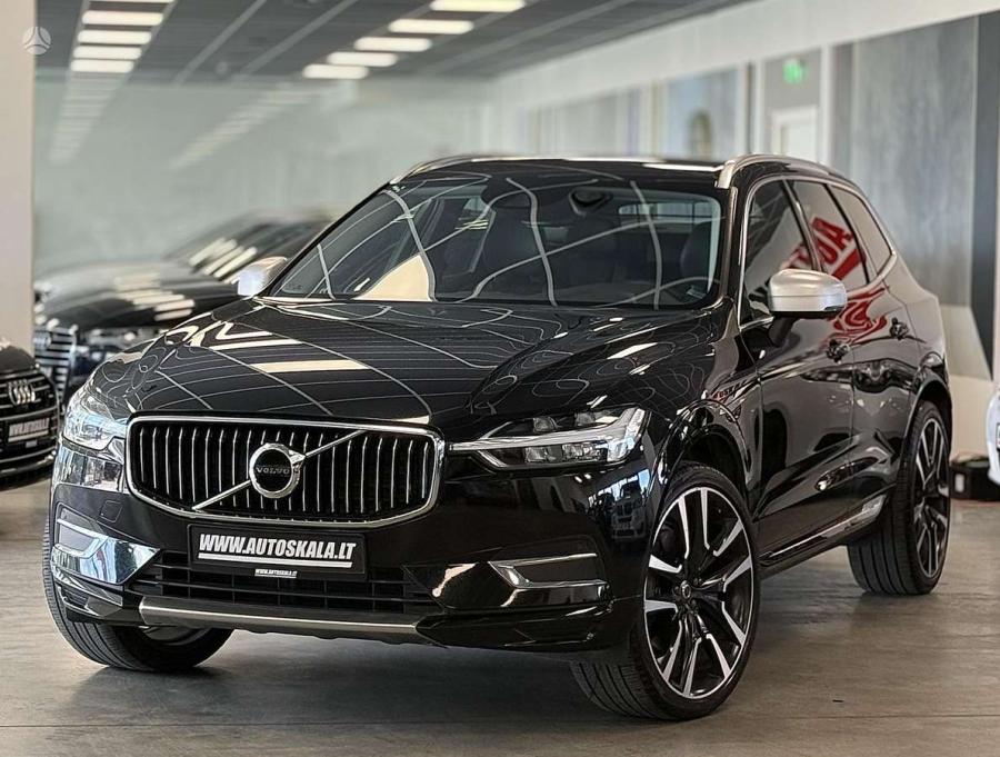 Black Volvo XC60 2017 in Klaipeda, with an engine capacity of 2.00 L and mileage of 300 thousand km for 21500 €, photo 20 on AUTOMOTO.COM.LV