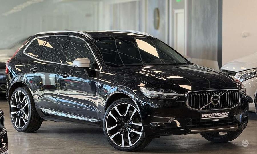 Black Volvo XC60 2017 in Klaipeda, with an engine capacity of 2.00 L and mileage of 300 thousand km for 21500 €, photo 24 on AUTOMOTO.COM.LV