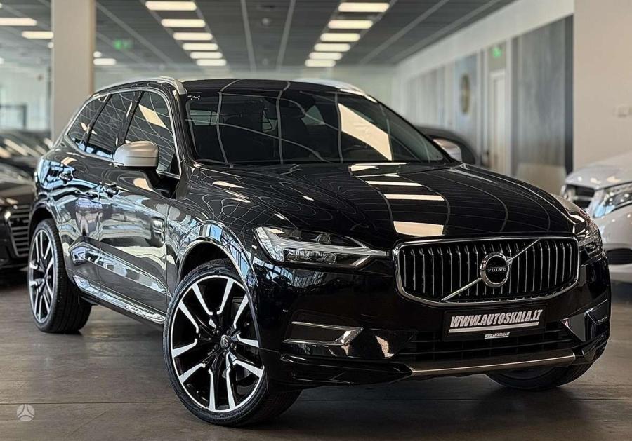 Black Volvo XC60 2017 in Klaipeda, with an engine capacity of 2.00 L and mileage of 300 thousand km for 21500 €, photo 25 on AUTOMOTO.COM.LV