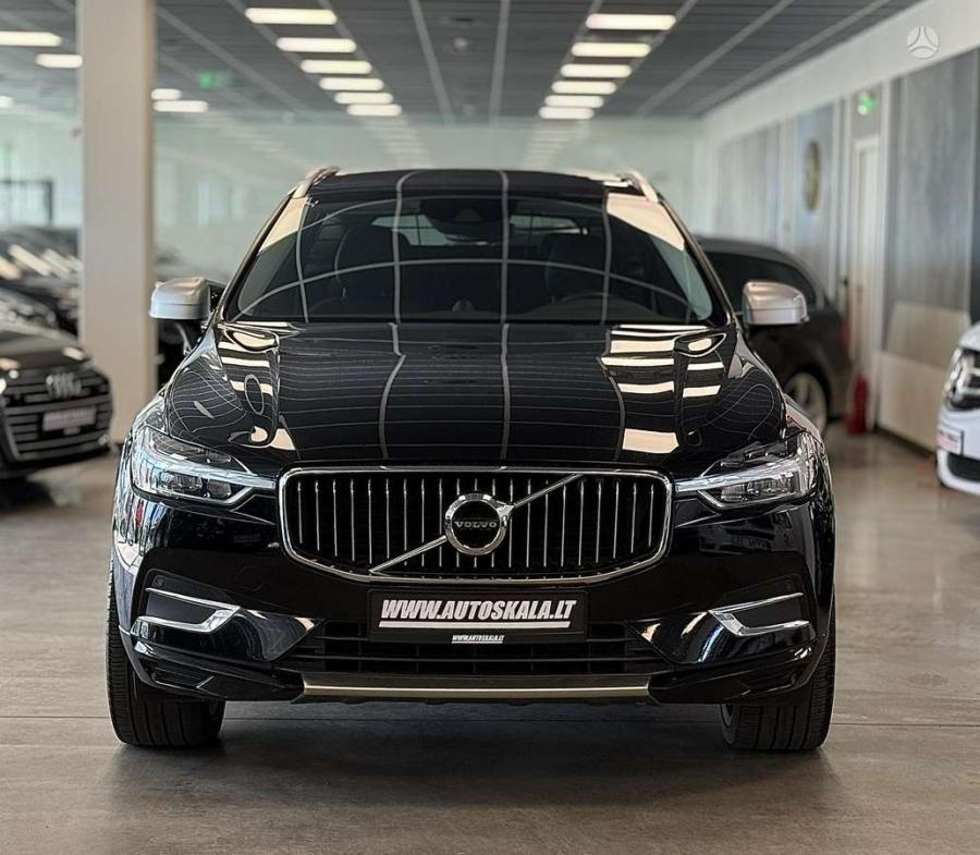 Black Volvo XC60 2017 in Klaipeda, with an engine capacity of 2.00 L and mileage of 300 thousand km for 21500 €, photo 26 on AUTOMOTO.COM.LV