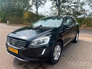 Melns Volvo XC60 2017 Rīga, ar dzinēja tilpumu 2.40 L un nobraukumu 220 tūkst. km par 13490 €, foto  vietnē AUTOMOTO.COM.LV