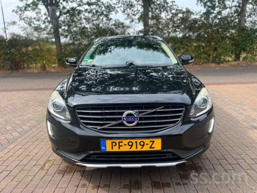 Melns Volvo XC60 2017 Rīga, ar dzinēja tilpumu 2.40 L un nobraukumu 220 tūkst. km par 13490 €, foto 7 vietnē AUTOMOTO.COM.LV