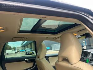 Melns Volvo XC60 2017 Rīga, ar dzinēja tilpumu 2.40 L un nobraukumu 220 tūkst. km par 13490 €, foto 15 vietnē AUTOMOTO.COM.LV