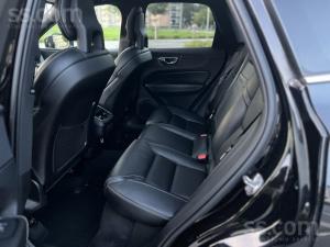 Melns Volvo XC60 2017 Jelgava, ar dzinēja tilpumu 2.00 L un nobraukumu 138 tūkst. km par 22300 €, foto 16 vietnē AUTOMOTO.COM.LV