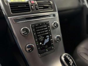 Melns Volvo XC60 2017 Klaipėda, ar dzinēja tilpumu 1.97 L un nobraukumu 239 tūkst. km par 14250 €, foto 25 vietnē AUTOMOTO.COM.LV