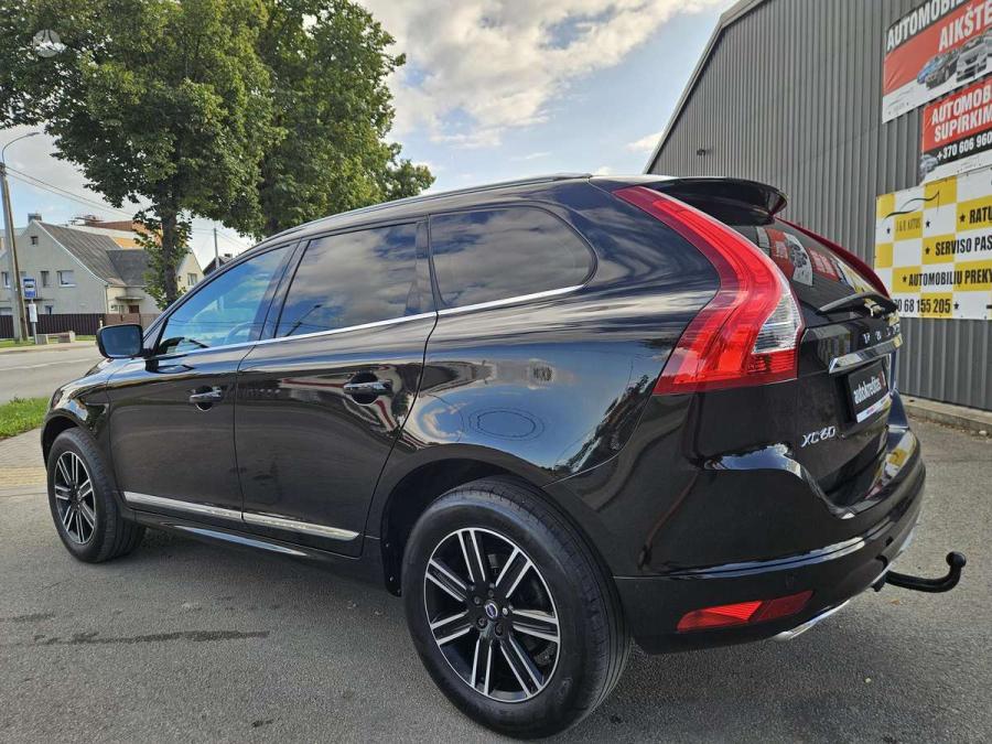 Melns Volvo XC60 2017 Šauļi, ar dzinēja tilpumu 2.40 L un nobraukumu 269 tūkst. km par 14950 €, foto 9 vietnē AUTOMOTO.COM.LV