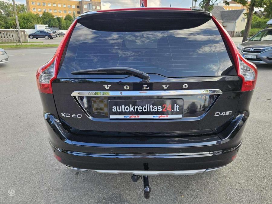 Melns Volvo XC60 2017 Šauļi, ar dzinēja tilpumu 2.40 L un nobraukumu 269 tūkst. km par 14950 €, foto 11 vietnē AUTOMOTO.COM.LV