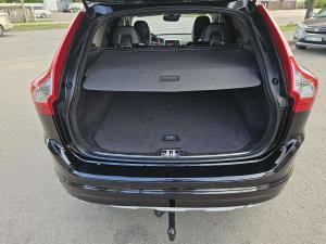 Melns Volvo XC60 2017 Šauļi, ar dzinēja tilpumu 2.40 L un nobraukumu 269 tūkst. km par 14950 €, foto 12 vietnē AUTOMOTO.COM.LV