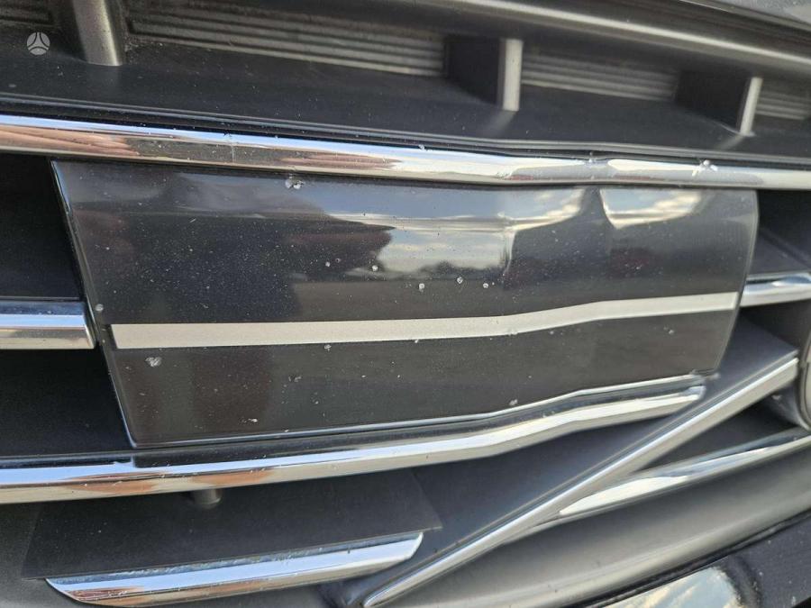 Melns Volvo XC60 2017 Šauļi, ar dzinēja tilpumu 2.40 L un nobraukumu 269 tūkst. km par 14950 €, foto 13 vietnē AUTOMOTO.COM.LV