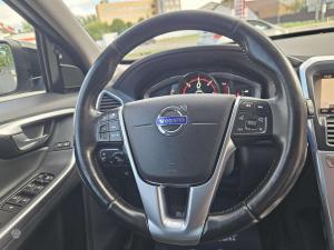 Melns Volvo XC60 2017 Šauļi, ar dzinēja tilpumu 2.40 L un nobraukumu 269 tūkst. km par 14950 €, foto 23 vietnē AUTOMOTO.COM.LV